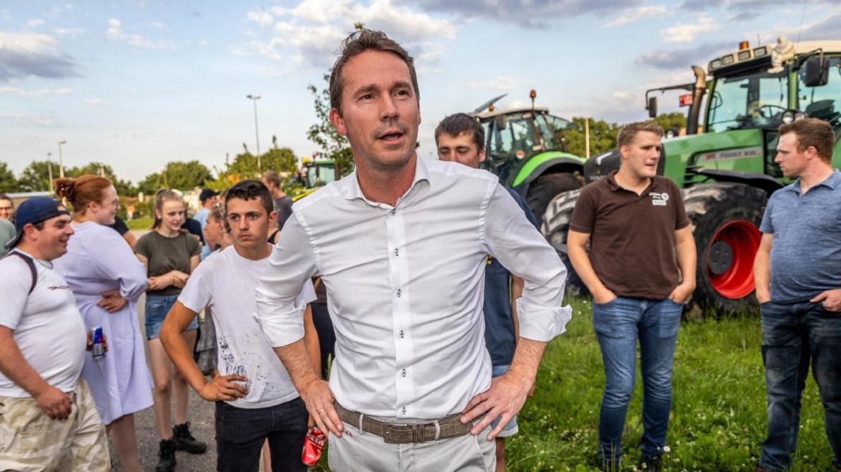 Minister Brouns argumenteert zijn keuze voor het stikstofdecreet ...